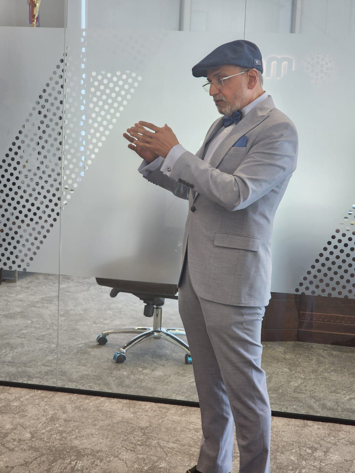 Dr Seetharaman Rahavan visits MCA » MCA UAE